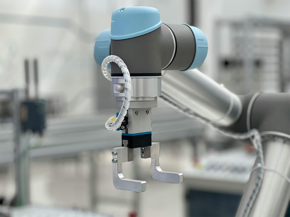 Using Cobots to Improve Quality Control in Aerosol Filling Processes | Quality Digest